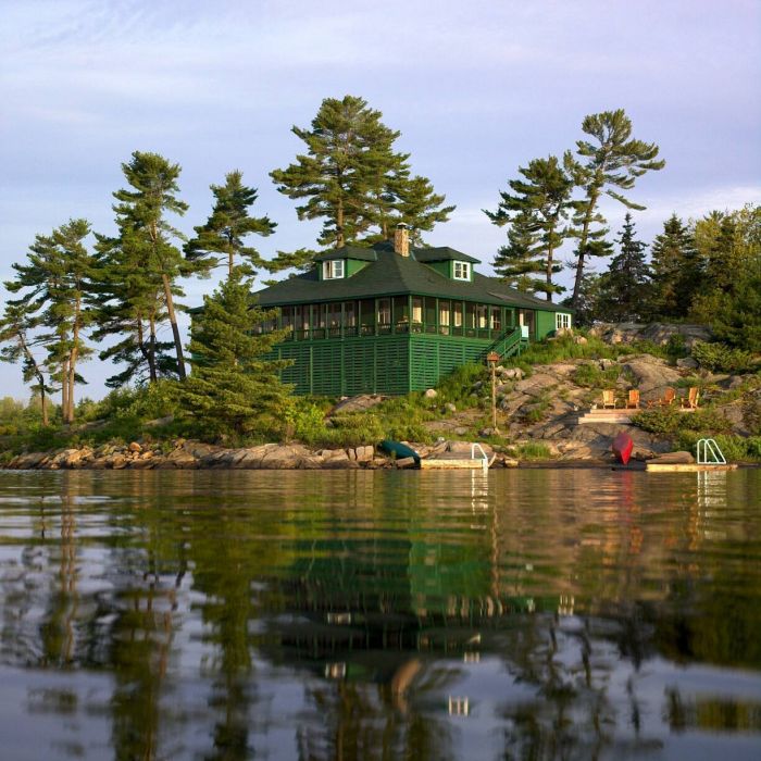 Georgian Bay Cottage - Harry Morison Lay Architect